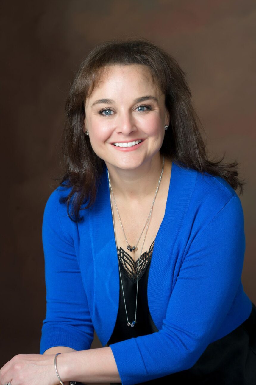 About – Ashley Cloud